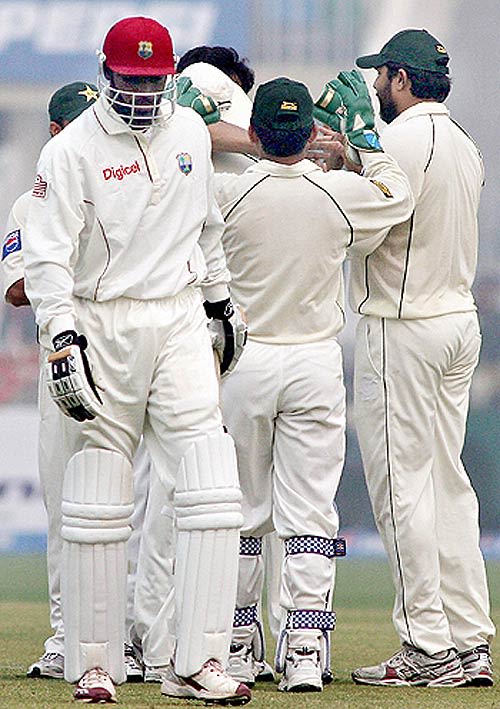 Gul's day out at Lahore | ESPNcricinfo.com