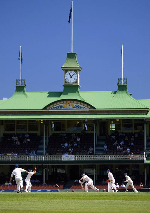 Action from day three at the SCG | ESPNcricinfo.com