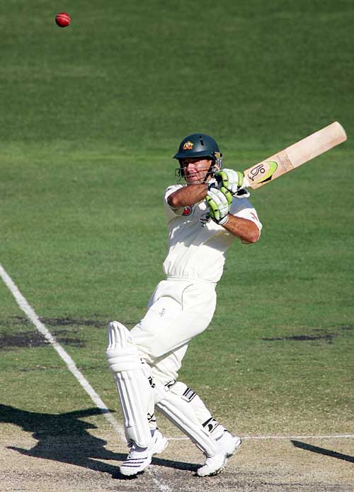 Ricky Ponting pulls powerfully over midwicket | ESPNcricinfo.com