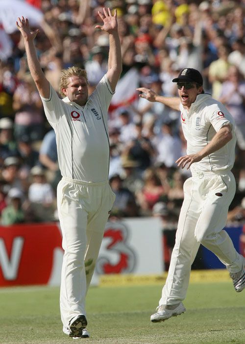 Matthew Hoggard has every right to look happy ... | ESPNcricinfo.com