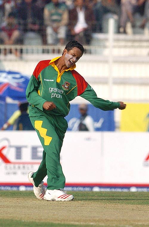 Saqibul Hasan picked up 2 for 44 | ESPNcricinfo.com