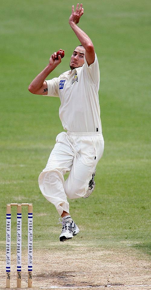 Ben Edmondson about to deliver the ball | ESPNcricinfo.com