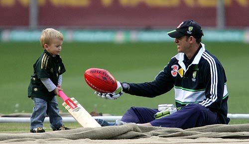 Matthew Hayden spends time with his son Josh | ESPNcricinfo.com