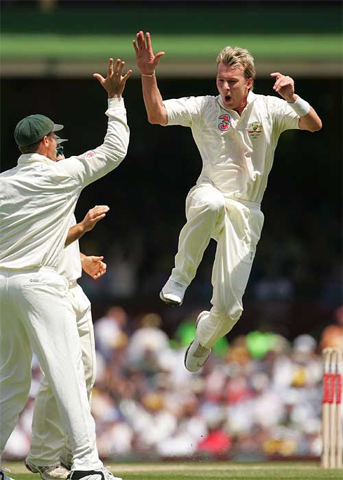 Brett Lee celebrates dismissing Saj Mahmood as Australia take six on ...