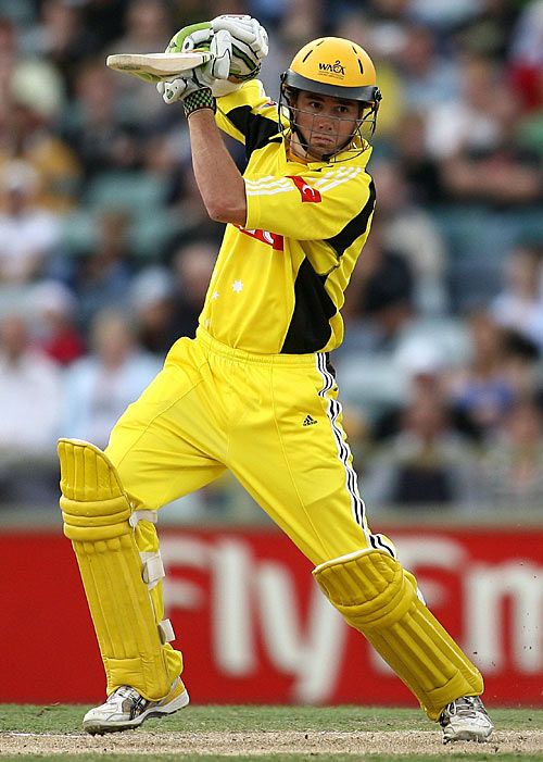 Marcus North crunches one through the covers | ESPNcricinfo.com