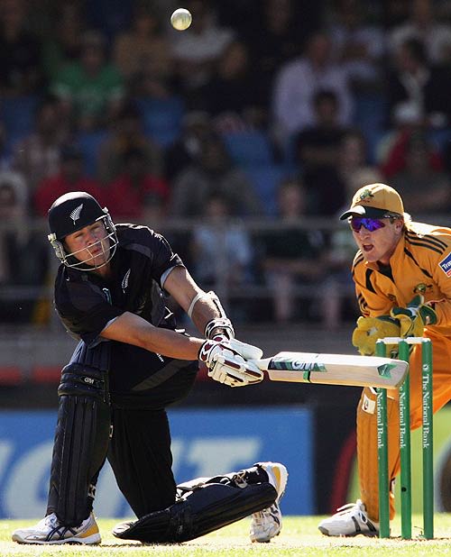 Peter Fulton tries to sweep the spinner during his unbeaten 76 ...
