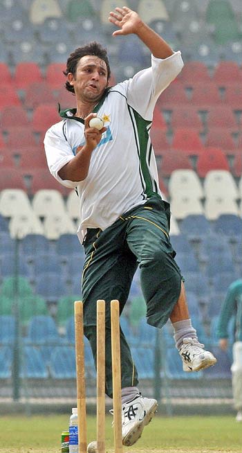 Azhar Mahmood trains ahead of the World Cup | ESPNcricinfo.com