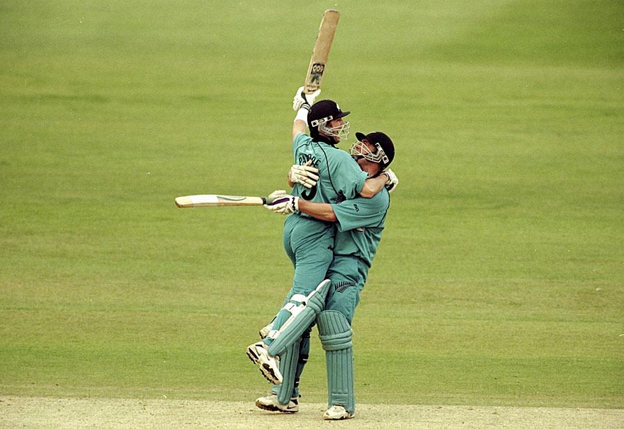 Adam Parore and Roger Twose celebrate New Zealand's progression into ...