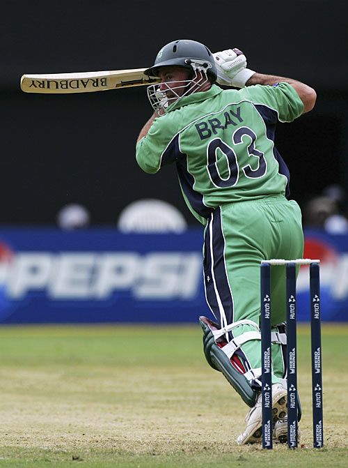 Jeremy Bray cuts behind point | ESPNcricinfo.com