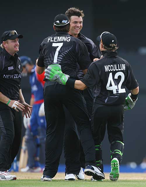 Styris and Oram prove the difference | ESPNcricinfo.com