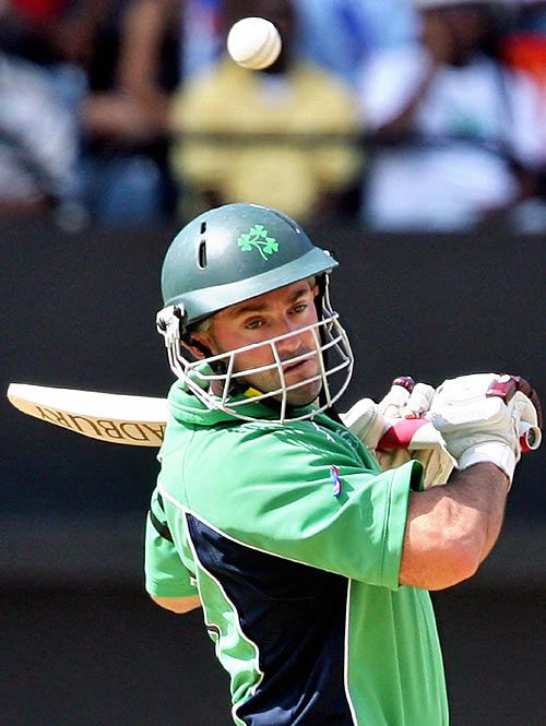 Jeremy Bray sways out of the way of a bouncer | ESPNcricinfo.com