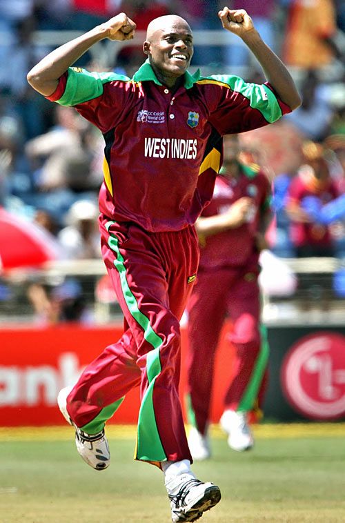 Daren Powell celebrates the wicket of Eoin Morgan | ESPNcricinfo.com
