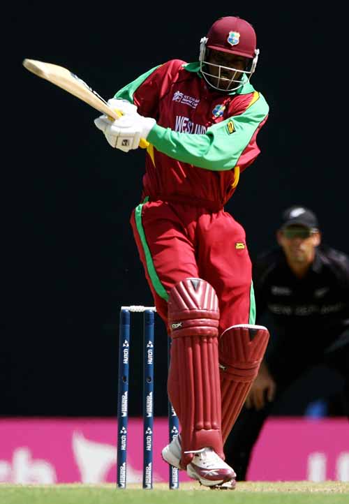 Chris Gayle pulls crisply to the leg side | ESPNcricinfo.com