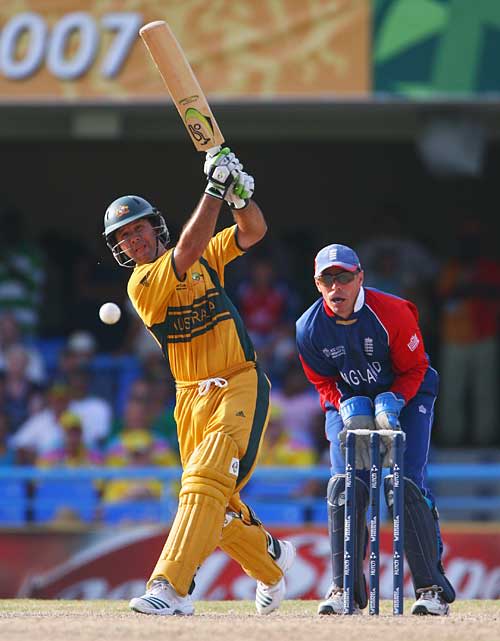 Ricky Ponting guided Australia towards their target | ESPNcricinfo.com