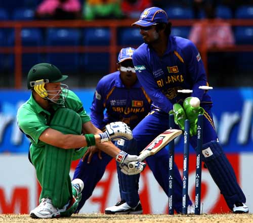 Kenneth Carroll looks back to see his stumps displaced | ESPNcricinfo.com