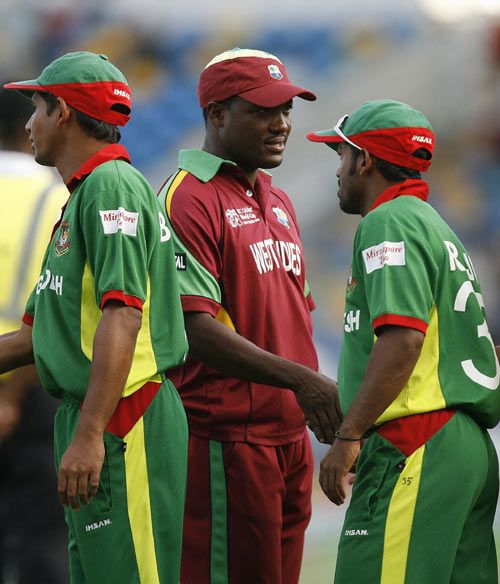 Goodbye ... Brain Lara leaves the international field for the last time ...