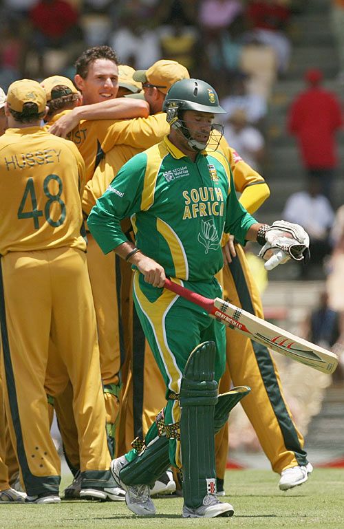 Andrew Hall walks off as South Africa collapsed | ESPNcricinfo.com