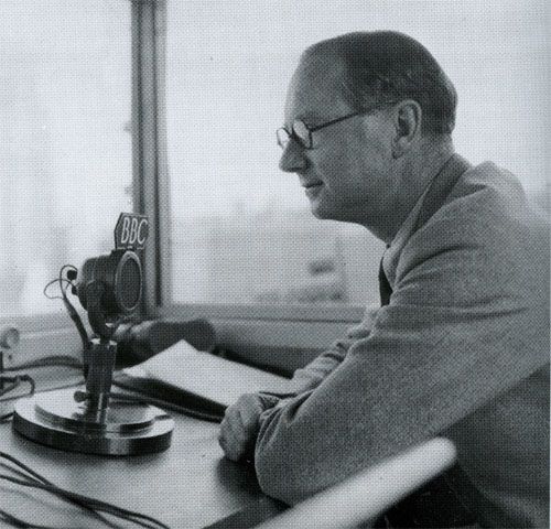Rex Alston commentating in 1957 | ESPNcricinfo.com
