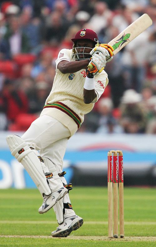 Dwayne Bravo hooks for four | ESPNcricinfo.com