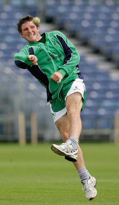 Ireland wicketkeeper Gary Wilson works on his fielding | ESPNcricinfo.com