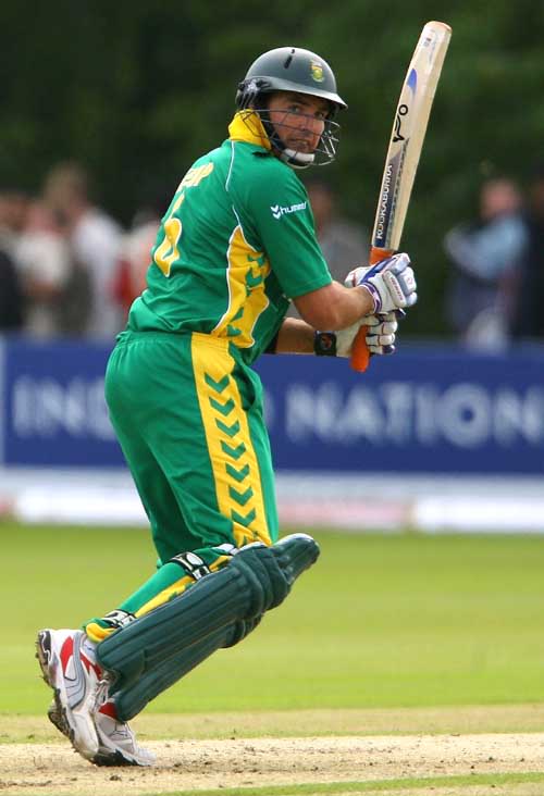 Justin Kemp glances one down the off side | ESPNcricinfo.com