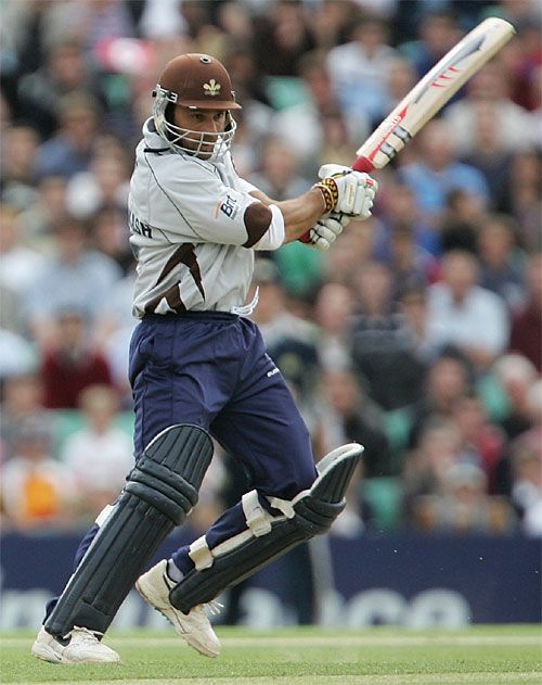 Mark Ramprakash topscored with 33 as Surrey slipped to 145 ...