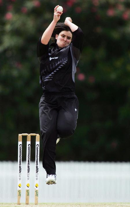 Sarah Tsukigawa of New Zealand bowls during the third match of the 2006 ...