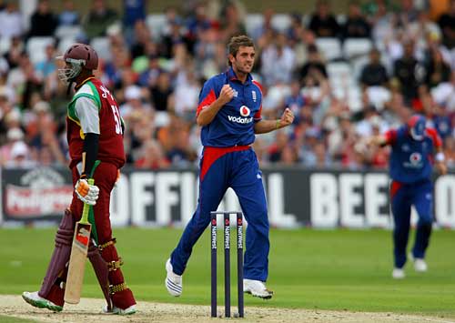 Liam Plunkett called up as cover for first two ODIs in South Africa ...