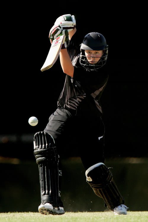 Aimee Mason drives en route to her century | ESPNcricinfo.com