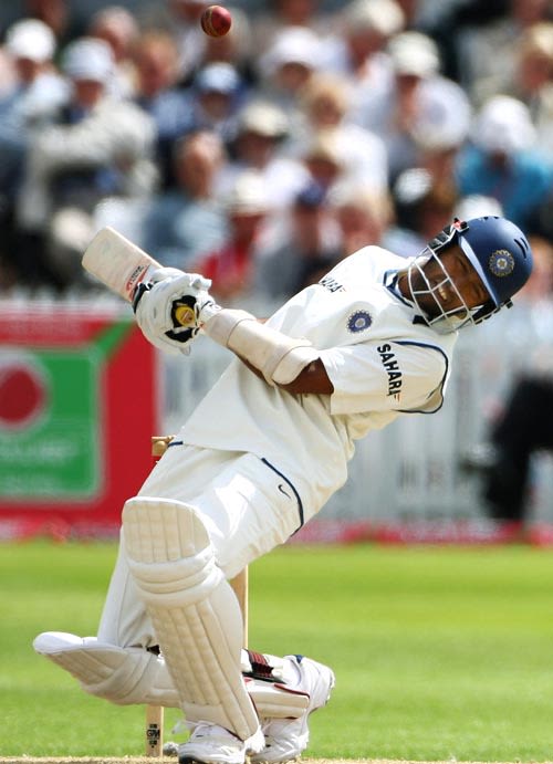 Wasim Jaffer sways out of the way of a bouncer | ESPNcricinfo.com
