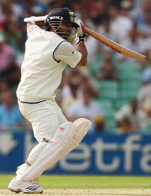 Sachin Tendulkar punches one off the back foot | ESPNcricinfo.com