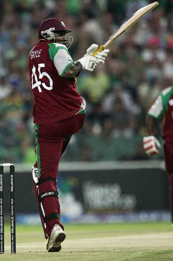 Chris Gayle pulls on the way to his century | ESPNcricinfo.com