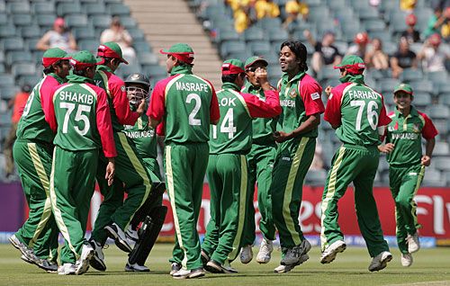 Bangladesh celebrate after Syed Rasel removed Chris Gayle off the third ...