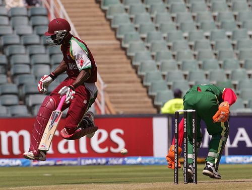 Devon Smith takes a sharp run during his 51-run knock | ESPNcricinfo.com