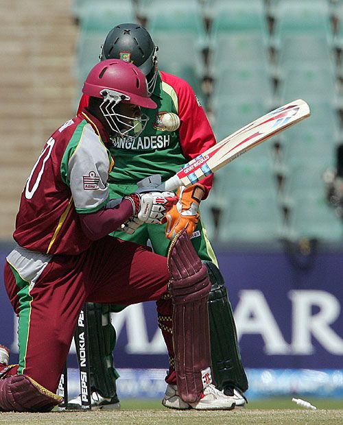Dwayne Smith was stumped for 29 off only seven balls | ESPNcricinfo.com