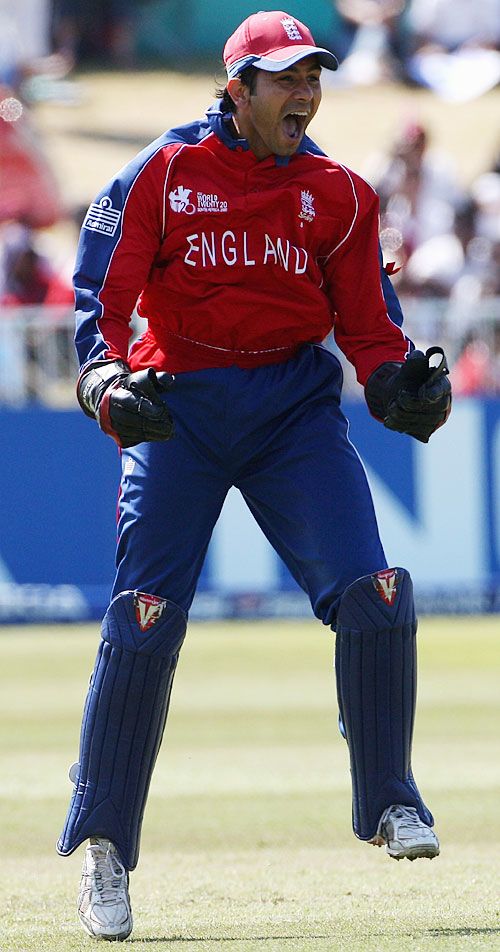 Vikram Solanki roars his delight with taking a catch in his role as ...