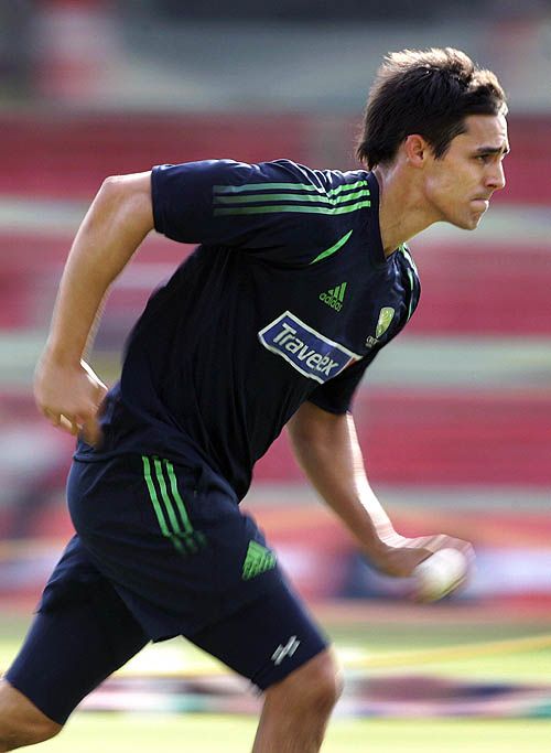 Mitchell Johnson runs in to bowl | ESPNcricinfo.com