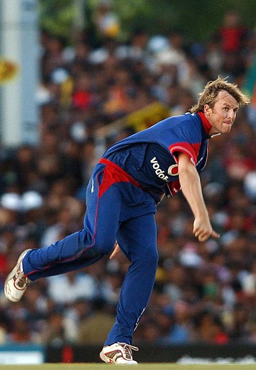 Graeme Swann fires down another delivery | ESPNcricinfo.com