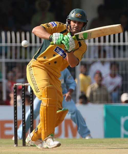 Adam Gilchrist pulls the ball | ESPNcricinfo.com