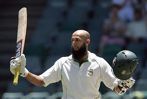 Hashim Amla celebrates his second Test hundred | ESPNcricinfo.com