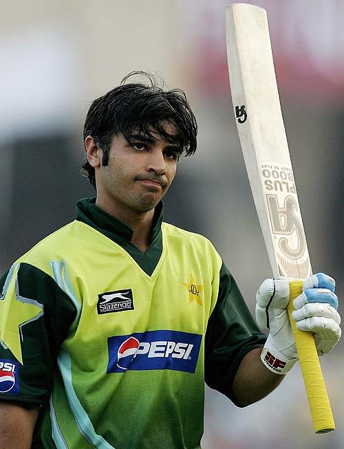 Salman Butt acknowledges the crowd after he was out on 129 | ESPNcricinfo.com