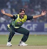 Tanvir looks to regain form with Surrey stint | ESPNcricinfo