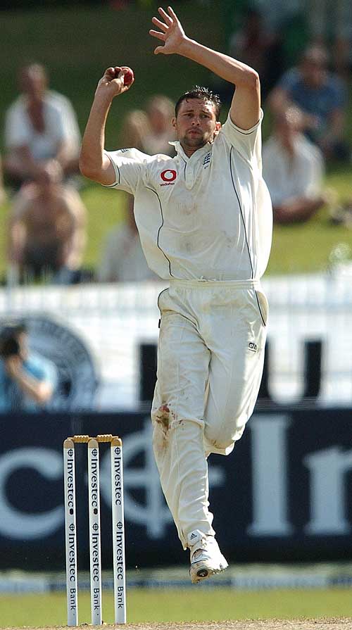 Steve Harmison ran in hard but couldn't find a breakthrough ...