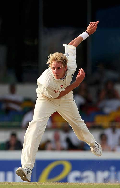 Stuart Broad in action on his Test debut | ESPNcricinfo.com