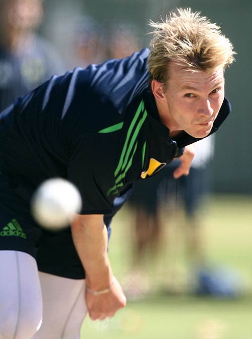 Brett Lee prepares for Australia's Twenty20 international against New ...