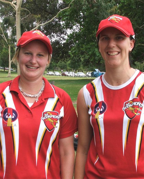 Neisha Iles and Emma Sampson are all smiles | ESPNcricinfo.com