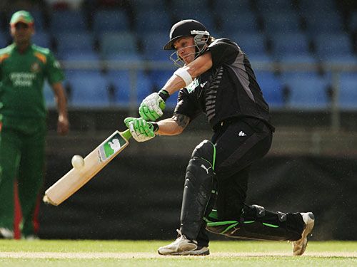 Brendon McCullum lofts the ball high | ESPNcricinfo.com
