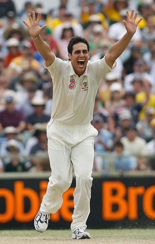Mitchell Johnson appeals for an lbw | ESPNcricinfo.com