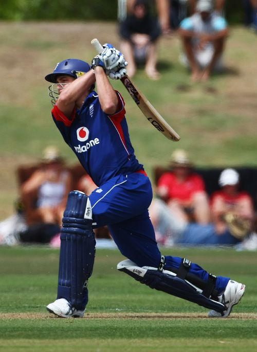 Luke Wright powers the ball down the ground during his unbeaten 42 off ...