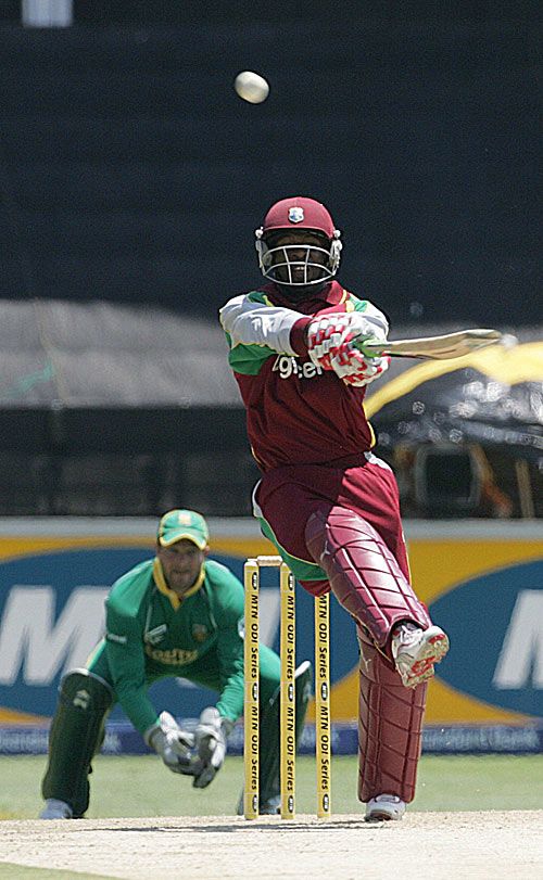 Devon Smith mis-hooks during his 91 | ESPNcricinfo.com
